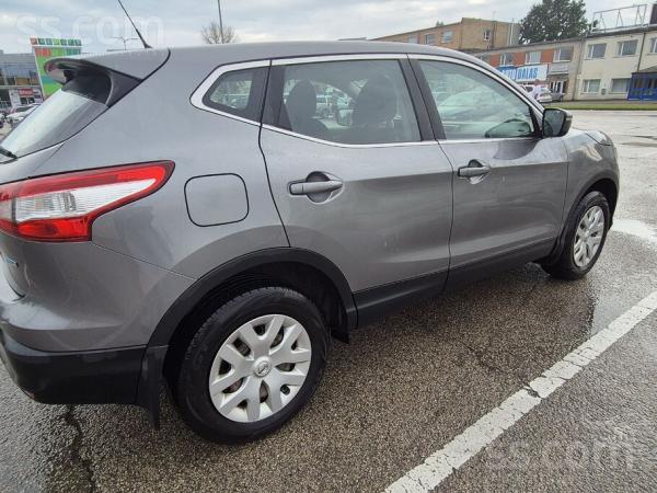 Grey Nissan Qashqai 2016 in Ogre, with an engine capacity of 1.50 L and mileage of 115 thousand km for 9400 €, photo 2 on AUTOMOTO.COM.LV