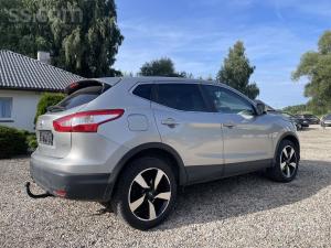 Pelēks Nissan Qashqai 2016 Valmiera, ar dzinēja tilpumu 1.20 L un nobraukumu 154 tūkst. km par 7700 €, foto 4 vietnē AUTOMOTO.COM.LV