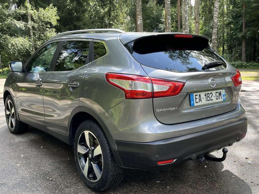 Pelēks Nissan Qashqai 2016 Tauragė, ar dzinēja tilpumu 1.20 L un nobraukumu 100 tūkst. km par 7350 €, foto 7 vietnē AUTOMOTO.COM.LV