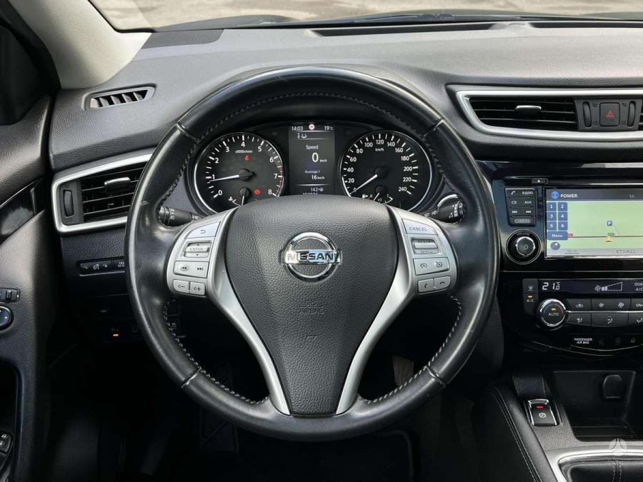 Pelēks Nissan Qashqai 2016 Tauragė, ar dzinēja tilpumu 1.20 L un nobraukumu 100 tūkst. km par 7350 €, foto 16 vietnē AUTOMOTO.COM.LV