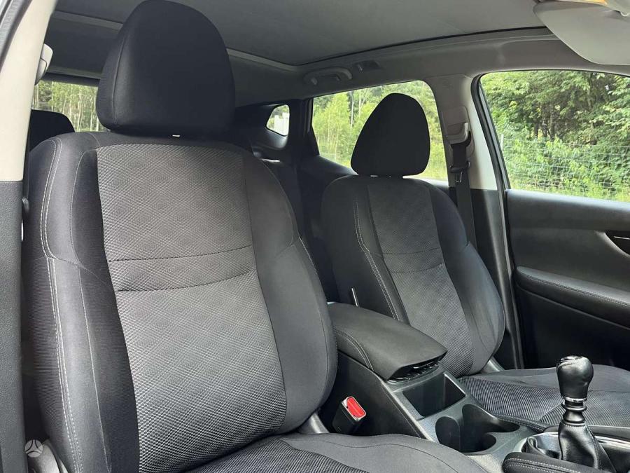 Pelēks Nissan Qashqai 2016 Tauragė, ar dzinēja tilpumu 1.20 L un nobraukumu 100 tūkst. km par 7350 €, foto 19 vietnē AUTOMOTO.COM.LV