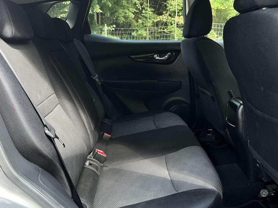 Pelēks Nissan Qashqai 2016 Tauragė, ar dzinēja tilpumu 1.20 L un nobraukumu 100 tūkst. km par 7350 €, foto 20 vietnē AUTOMOTO.COM.LV