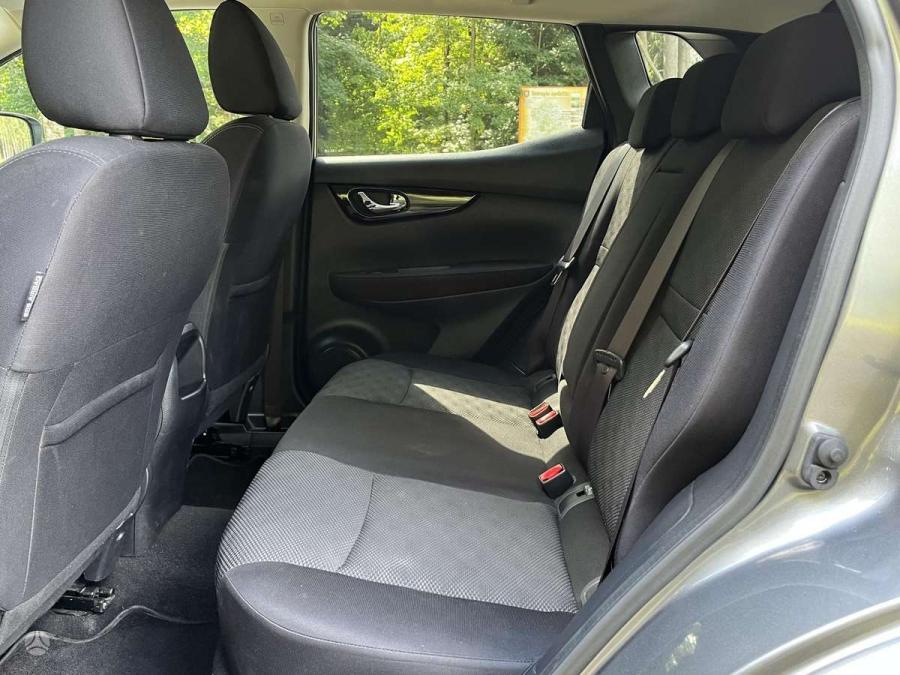 Pelēks Nissan Qashqai 2016 Tauragė, ar dzinēja tilpumu 1.20 L un nobraukumu 100 tūkst. km par 7350 €, foto 22 vietnē AUTOMOTO.COM.LV