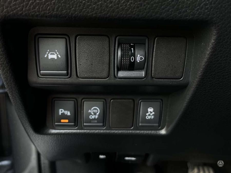 Pelēks Nissan Qashqai 2016 Tauragė, ar dzinēja tilpumu 1.20 L un nobraukumu 100 tūkst. km par 7350 €, foto 26 vietnē AUTOMOTO.COM.LV