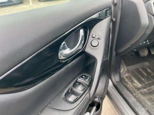 Grey Nissan Qashqai 2016 in Vilnius, with an engine capacity of 1.20 L and mileage of 116 thousand km for 5250 €, photo 11 on AUTOMOTO.COM.LV