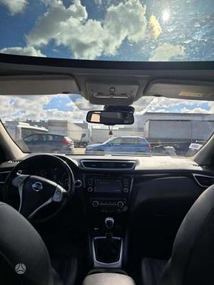 Grey Nissan Qashqai 2016 in Marijampole, with an engine capacity of 1.60 L and mileage of 202 thousand km for 8500 €, photo 26 on AUTOMOTO.COM.LV
