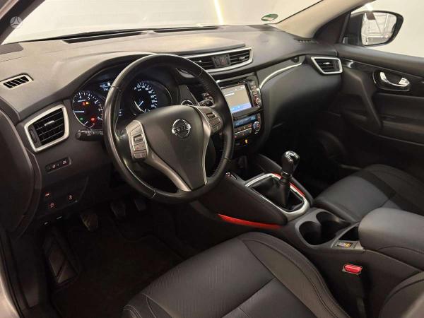Nissan Qashqai 2016 in Marijampole on AUTOMOTO.COM.LV Grey Nissan Qashqai 2016 in Marijampole, with an engine capacity of 1.62 L and mileage of 108 thousand km for 11650 €, photo 3 on AUTOMOTO.COM.LV