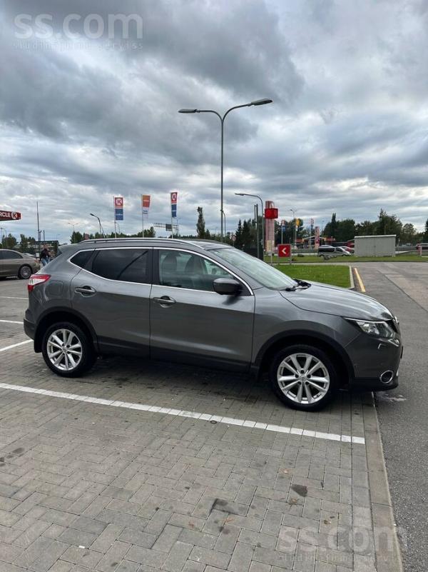 Pelēks Nissan Qashqai 2016 Rīga, ar dzinēja tilpumu 1.20 L un nobraukumu 137 tūkst. km par 8400 €, foto 3 vietnē AUTOMOTO.COM.LV