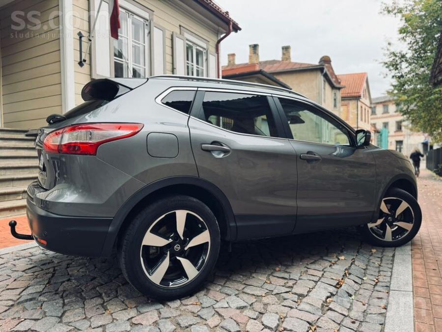 Pelēks Nissan Qashqai 2016 Cēsis, ar dzinēja tilpumu 1.20 L un nobraukumu 0 tūkst. km par 9990 €, foto 7 vietnē AUTOMOTO.COM.LV