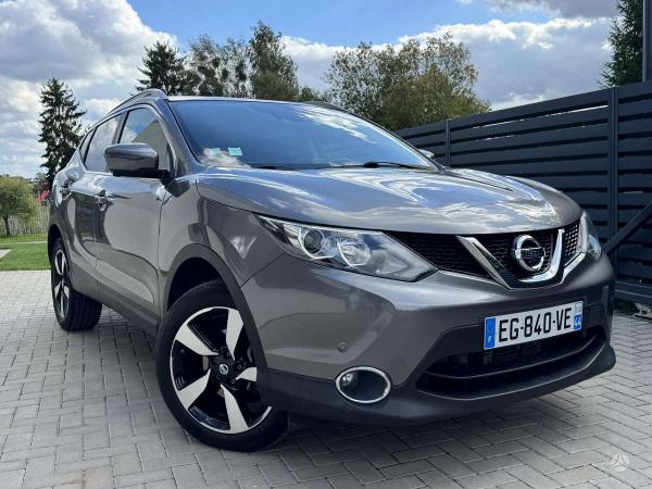 Pelēks Nissan Qashqai 2016 Kauņa, ar dzinēja tilpumu 1.60 L un nobraukumu 149 tūkst. km par 7850 €, foto 3 vietnē AUTOMOTO.COM.LV