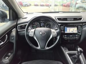 Grey Nissan Qashqai 2016 in Vilnius, with an engine capacity of 1.60 L and mileage of 203 thousand km for 8400 €, photo 7 on AUTOMOTO.COM.LV