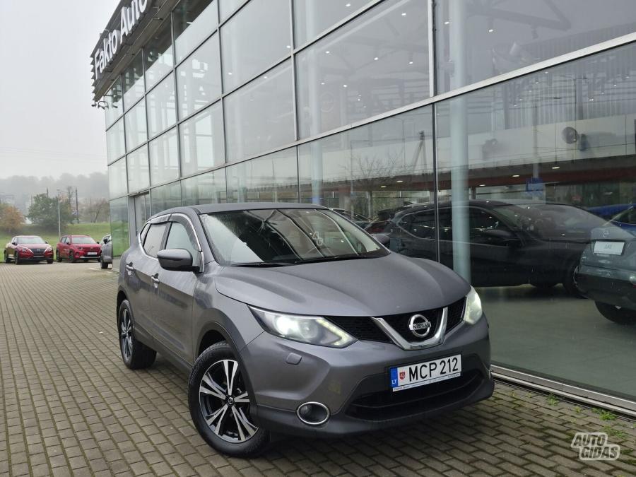 Grey Nissan Qashqai 2016 in Vilnius, with an engine capacity of 1.60 L and mileage of 203 thousand km for 8400 €, photo 18 on AUTOMOTO.COM.LV