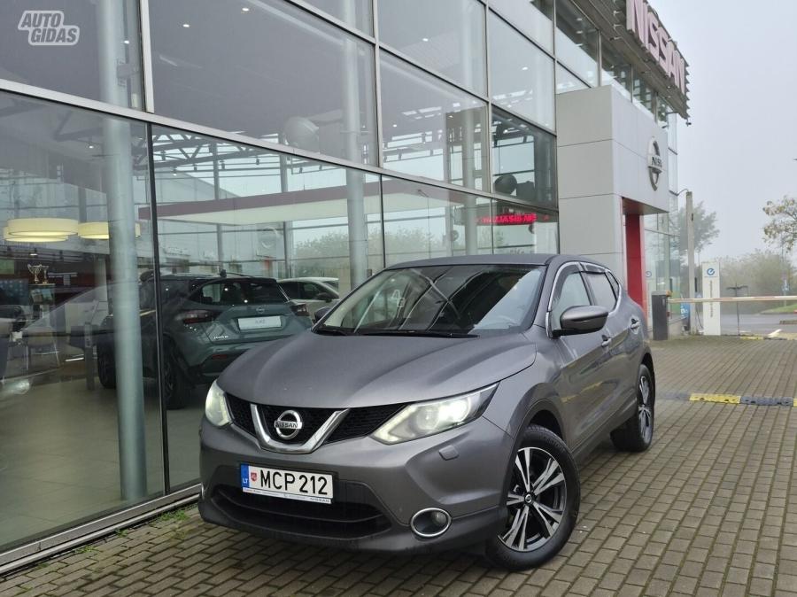 Grey Nissan Qashqai 2016 in Vilnius, with an engine capacity of 1.60 L and mileage of 203 thousand km for 8400 €, photo 29 on AUTOMOTO.COM.LV