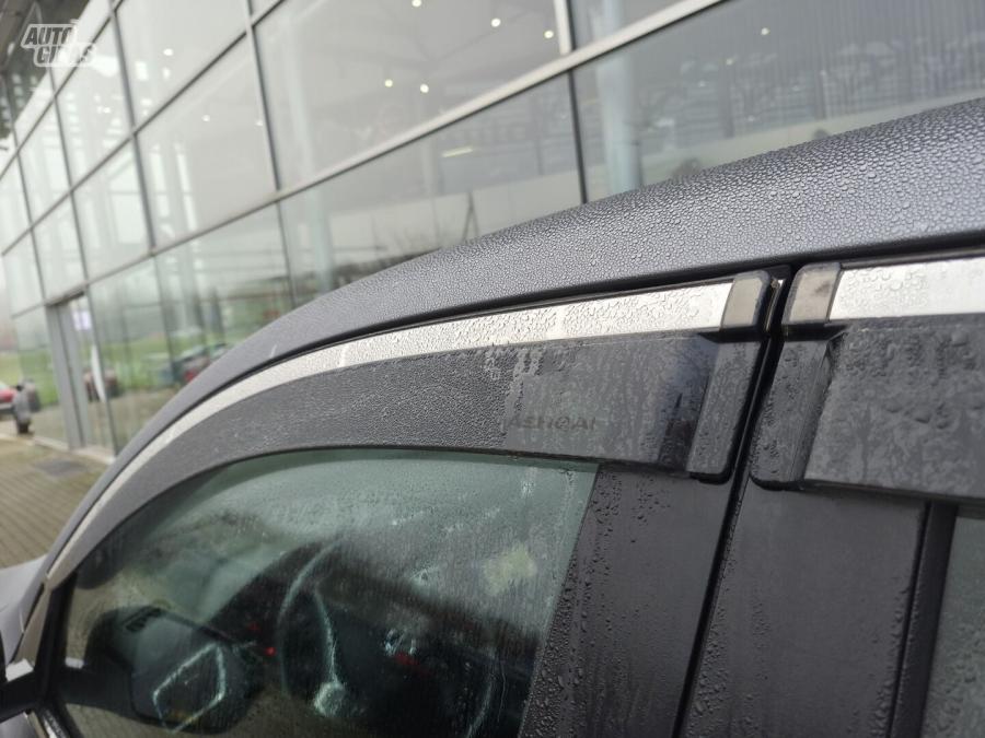 Grey Nissan Qashqai 2016 in Vilnius, with an engine capacity of 1.60 L and mileage of 203 thousand km for 8400 €, photo 30 on AUTOMOTO.COM.LV