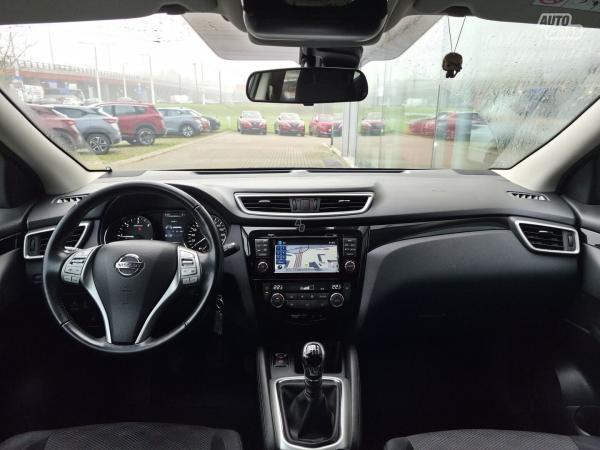 Nissan Qashqai 2016 Viļņa vietnē Pelēks Nissan Qashqai 2016 Viļņa, ar dzinēja tilpumu 1.60 L un nobraukumu 203 tūkst. km par 8400 €, foto 1 vietnē AUTOMOTO.COM.LV