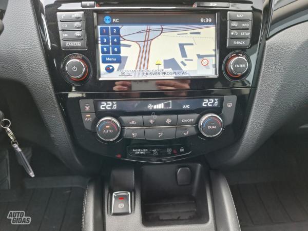 Nissan Qashqai 2016 Viļņa vietnē Pelēks Nissan Qashqai 2016 Viļņa, ar dzinēja tilpumu 1.60 L un nobraukumu 203 tūkst. km par 8400 €, foto 5 vietnē AUTOMOTO.COM.LV