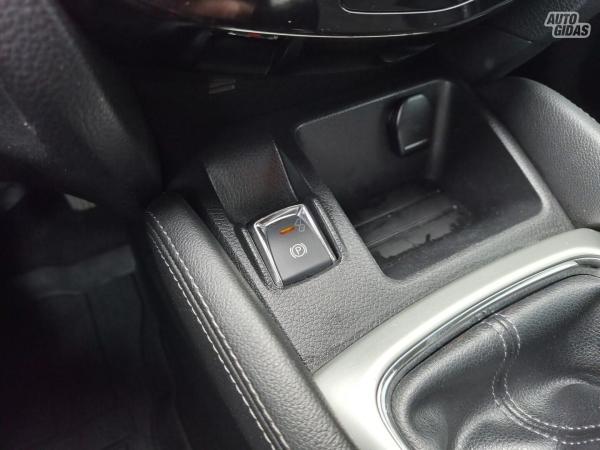 Nissan Qashqai 2016 Viļņa vietnē Pelēks Nissan Qashqai 2016 Viļņa, ar dzinēja tilpumu 1.60 L un nobraukumu 203 tūkst. km par 8400 €, foto 11 vietnē AUTOMOTO.COM.LV