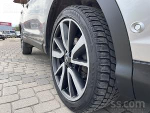 Pelēks Nissan Qashqai 2017 Talsi, ar dzinēja tilpumu 1.60 L un nobraukumu 243 tūkst. km par 8200 €, foto 9 vietnē AUTOMOTO.COM.LV