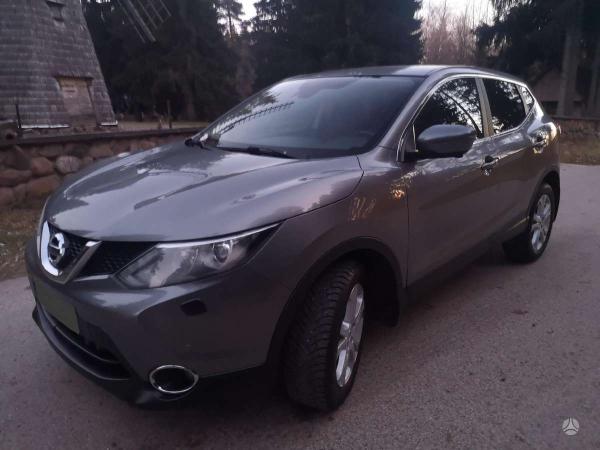Grey Nissan Qashqai 2017 in Telschi, with an engine capacity of 1.20 L and mileage of 154 thousand km for 8750 €, photo 2 on AUTOMOTO.COM.LV