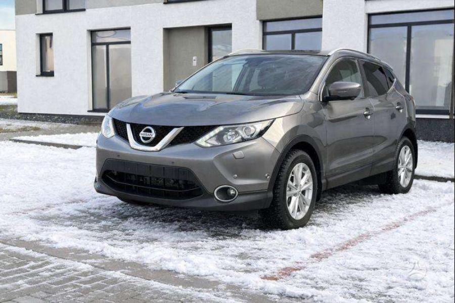 Pelēks Nissan Qashqai 2017 Viļņa, ar dzinēja tilpumu 1.20 L un nobraukumu 119 tūkst. km par 6000 €, foto 3 vietnē AUTOMOTO.COM.LV
