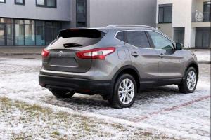 Pelēks Nissan Qashqai 2017 Viļņa, ar dzinēja tilpumu 1.20 L un nobraukumu 119 tūkst. km par 6000 €, foto 5 vietnē AUTOMOTO.COM.LV
