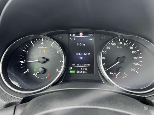 Grey Nissan Qashqai 2017 in Marijampole, with an engine capacity of 1.20 L and mileage of 129 thousand km for 11400 €, photo 11 on AUTOMOTO.COM.LV