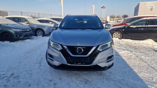 Pelēks Nissan Qashqai 2017 Marijampole, ar dzinēja tilpumu 1.20 L un nobraukumu 129 tūkst. km par 11700 €, foto 2 vietnē AUTOMOTO.COM.LV