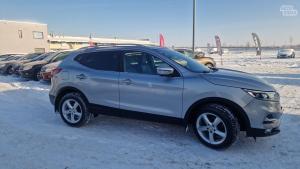 Grey Nissan Qashqai 2017 in Marijampole, with an engine capacity of 1.20 L and mileage of 129 thousand km for 11700 €, photo 4 on AUTOMOTO.COM.LV