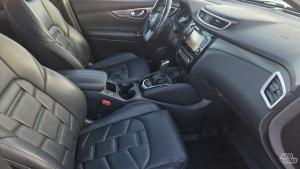 Grey Nissan Qashqai 2017 in Marijampole, with an engine capacity of 1.20 L and mileage of 129 thousand km for 11700 €, photo 11 on AUTOMOTO.COM.LV