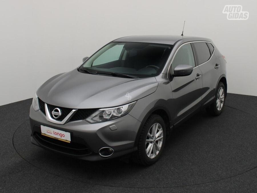 Grey Nissan Qashqai 2017 in Vilnius, with an engine capacity of 1.50 L and mileage of 216 thousand km for 9699 €, photo 1 on AUTOMOTO.COM.LV