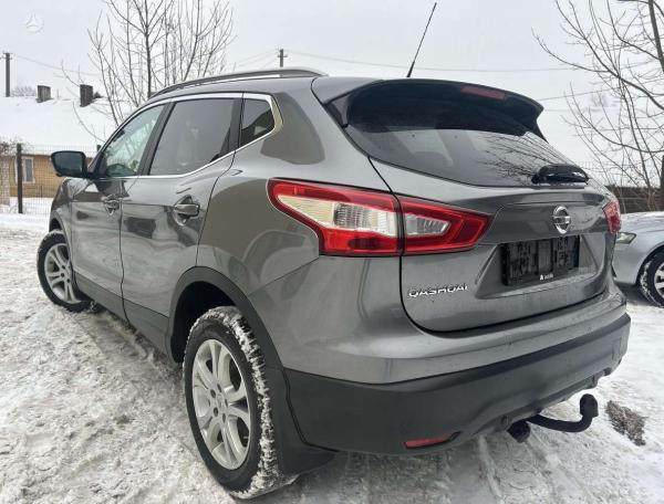 Pelēks Nissan Qashqai 2017 Kaišiadorys, ar dzinēja tilpumu 1.60 L un nobraukumu 218 tūkst. km par 9250 €, foto 5 vietnē AUTOMOTO.COM.LV