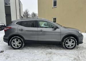 Pelēks Nissan Qashqai 2017 Kaišiadorys, ar dzinēja tilpumu 1.60 L un nobraukumu 218 tūkst. km par 9250 €, foto 7 vietnē AUTOMOTO.COM.LV