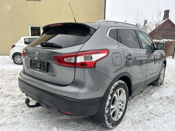 Pelēks Nissan Qashqai 2017 Kaišiadorys, ar dzinēja tilpumu 1.60 L un nobraukumu 218 tūkst. km par 9250 €, foto 9 vietnē AUTOMOTO.COM.LV