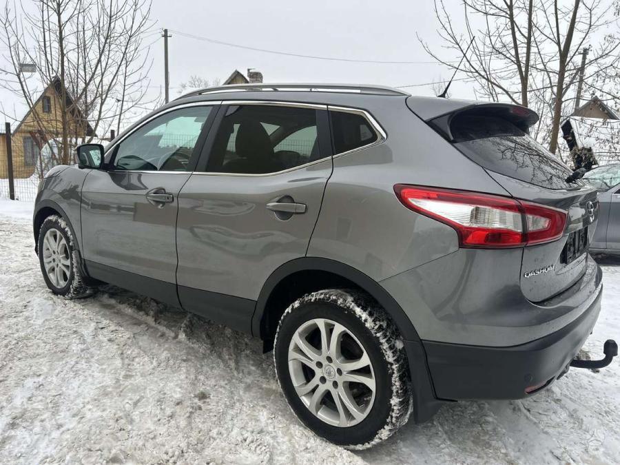 Pelēks Nissan Qashqai 2017 Kaišiadorys, ar dzinēja tilpumu 1.60 L un nobraukumu 218 tūkst. km par 9250 €, foto 10 vietnē AUTOMOTO.COM.LV