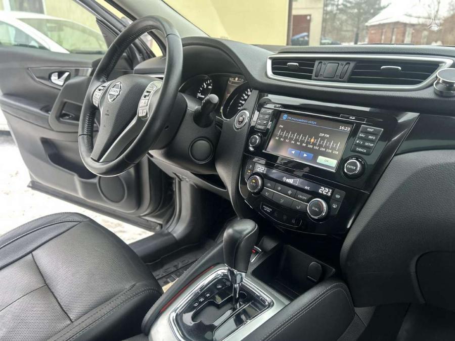 Pelēks Nissan Qashqai 2017 Kaišiadorys, ar dzinēja tilpumu 1.60 L un nobraukumu 218 tūkst. km par 9250 €, foto 26 vietnē AUTOMOTO.COM.LV