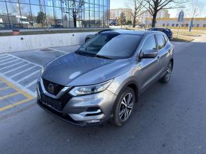 Grey Nissan Qashqai 2017 in Kaunas, with an engine capacity of 1.50 L and mileage of 270 thousand km for 9999 €, photo 5 on AUTOMOTO.COM.LV