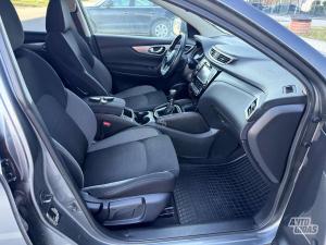 Grey Nissan Qashqai 2017 in Kaunas, with an engine capacity of 1.50 L and mileage of 270 thousand km for 9999 €, photo 19 on AUTOMOTO.COM.LV