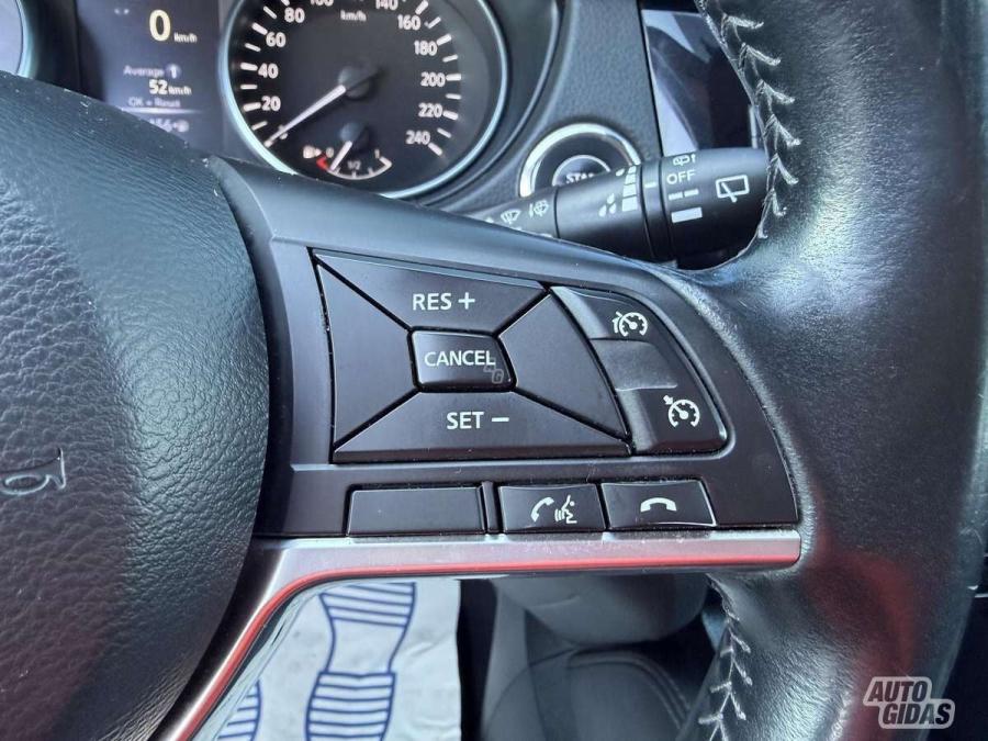 Grey Nissan Qashqai 2017 in Kaunas, with an engine capacity of 1.50 L and mileage of 270 thousand km for 9999 €, photo 24 on AUTOMOTO.COM.LV
