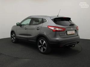 Grey Nissan Qashqai 2017 in Vilnius, with an engine capacity of 1.20 L and mileage of 142 thousand km for 10699 €, photo 8 on AUTOMOTO.COM.LV