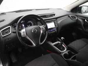 Grey Nissan Qashqai 2017 in Vilnius, with an engine capacity of 1.20 L and mileage of 142 thousand km for 10699 €, photo 17 on AUTOMOTO.COM.LV