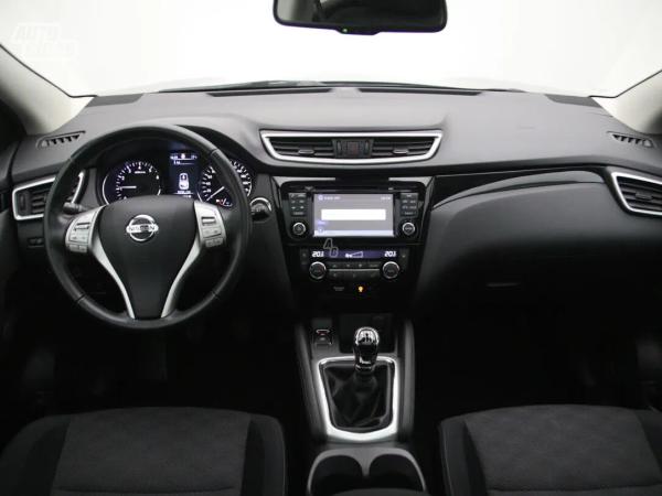 Pelēks Nissan Qashqai 2017 Viļņa, ar dzinēja tilpumu 1.20 L un nobraukumu 140 tūkst. km par 10599 €, foto 2 vietnē AUTOMOTO.COM.LV