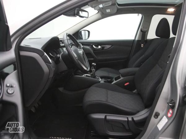 Pelēks Nissan Qashqai 2017 Viļņa, ar dzinēja tilpumu 1.20 L un nobraukumu 140 tūkst. km par 10599 €, foto 4 vietnē AUTOMOTO.COM.LV