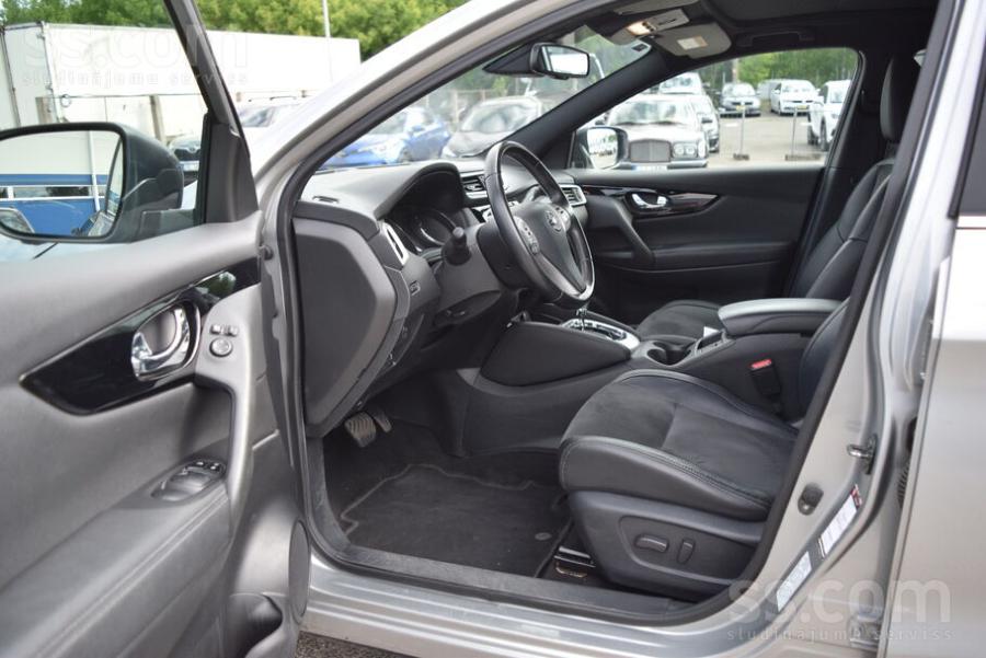 Pelēks Nissan Qashqai 2017 Rīga, ar dzinēja tilpumu 1.20 L un nobraukumu 56 tūkst. km par 10500 €, foto 4 vietnē AUTOMOTO.COM.LV