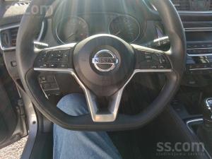 Grey Nissan Qashqai 2017 in Riga, with an engine capacity of 1.20 L and mileage of 119 thousand km for 8950 €, photo 17 on AUTOMOTO.COM.LV
