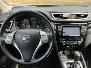 Grey Nissan Qashqai 2017 in Riga, with an engine capacity of 1.20 L and mileage of 52 thousand km for 12000 €, photo 7 on AUTOMOTO.COM.LV