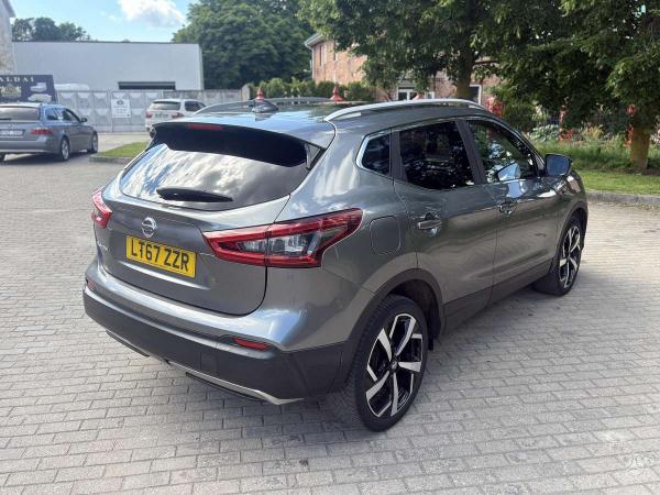 Grey Nissan Qashqai 2017 in Joniskis, with an engine capacity of 1.46 L and mileage of 171 thousand km for 4100 €, photo 5 on AUTOMOTO.COM.LV