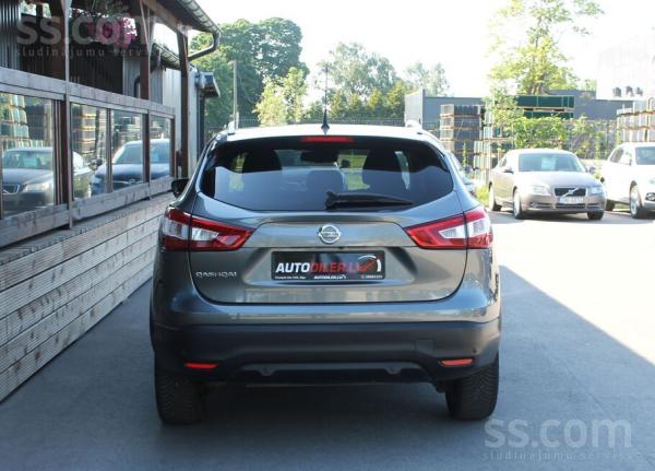 Grey Nissan Qashqai 2017 in Riga, with an engine capacity of 1.20 L and mileage of 0 thousand km for 9690 €, photo 5 on AUTOMOTO.COM.LV