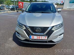 Pelēks Nissan Qashqai 2017 Rīga, ar dzinēja tilpumu 1.60 L un nobraukumu 252 tūkst. km par 8500 €, foto 3 vietnē AUTOMOTO.COM.LV