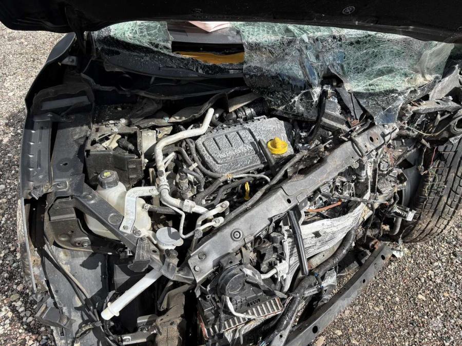 Pelēks Nissan Qashqai 2017 Kelmė, ar dzinēja tilpumu 1.60 L un nobraukumu 50 tūkst. km par 1550 €, foto 18 vietnē AUTOMOTO.COM.LV