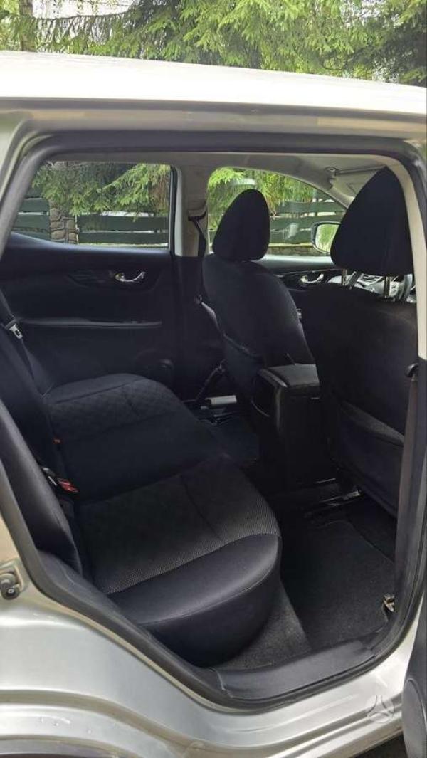 Pelēks Nissan Qashqai 2017 Viļņa, ar dzinēja tilpumu 1.60 L un nobraukumu 227 tūkst. km par 12000 €, foto 6 vietnē AUTOMOTO.COM.LV